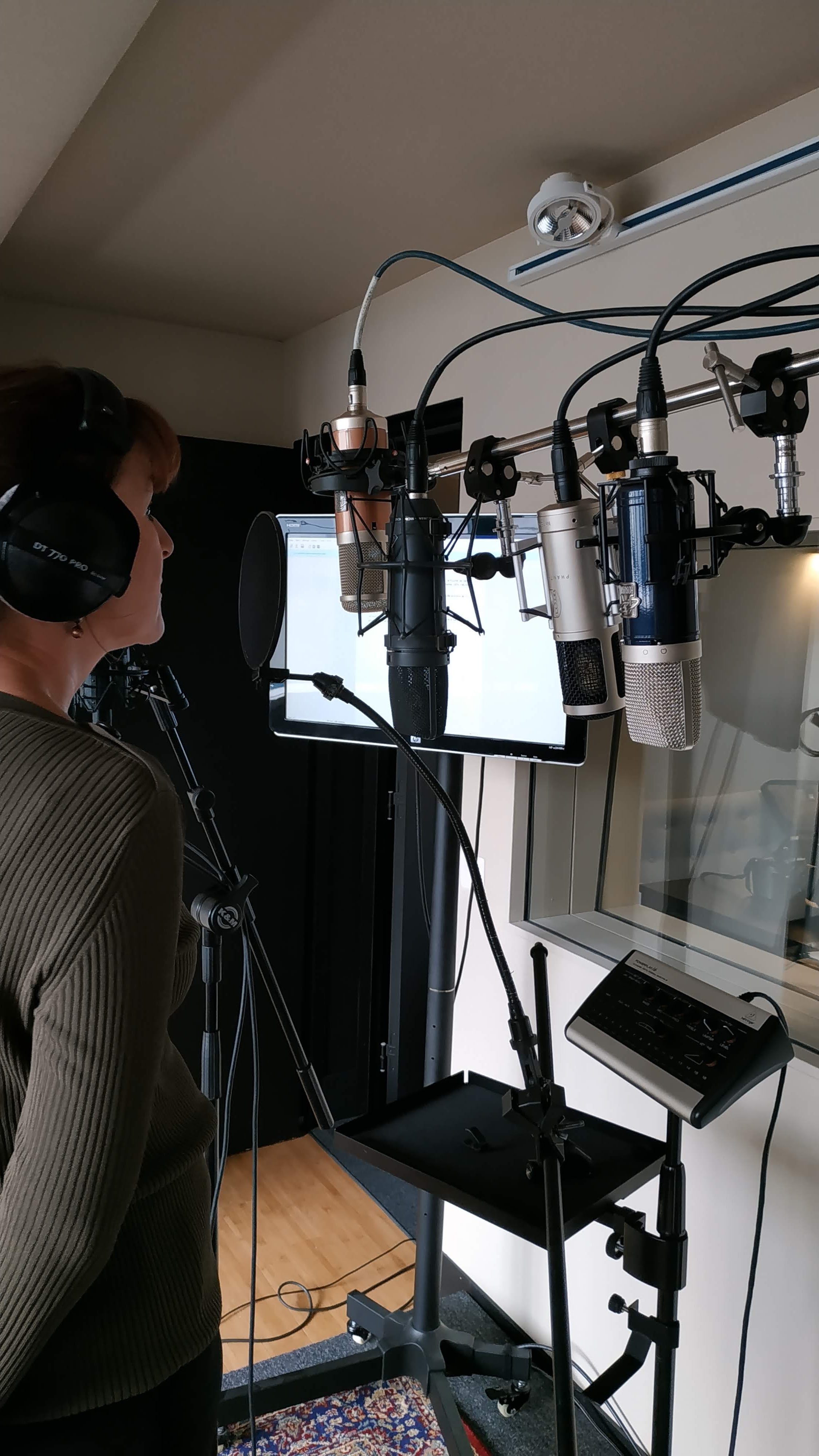 Studio d'enregistrement Voix Off - Nos Prestations - Studios Bellagio